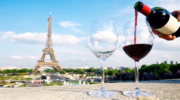 French Red Wine (Types, Prices, Best Wines to Buy in 2024)