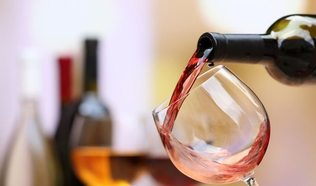 Wine Alcohol Content: A Handy Guide, 25 Best Wines by ABV (2024)