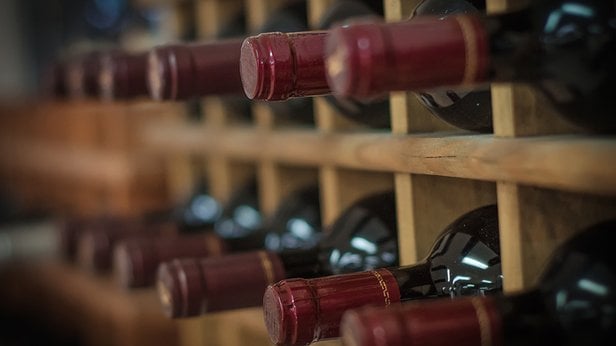 Guide To Cellaring Wine Perfectly (Insider Tips You Need to Know)
