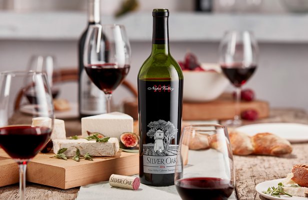 Silver Oak Wine (10 Best Cabernet Sauvignon Bottles, Winemaking)