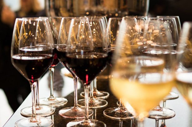 Why You Should Invest In Second Wines (10 Best Bordeaux Bottles)