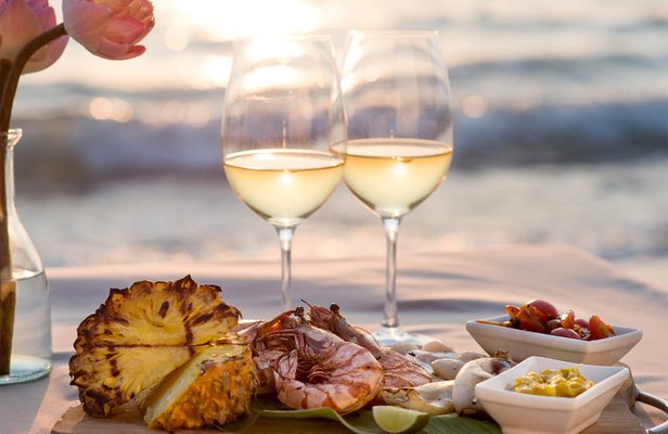 What Wine Goes With Fish: Tantalizing Pairing Ideas and Tips